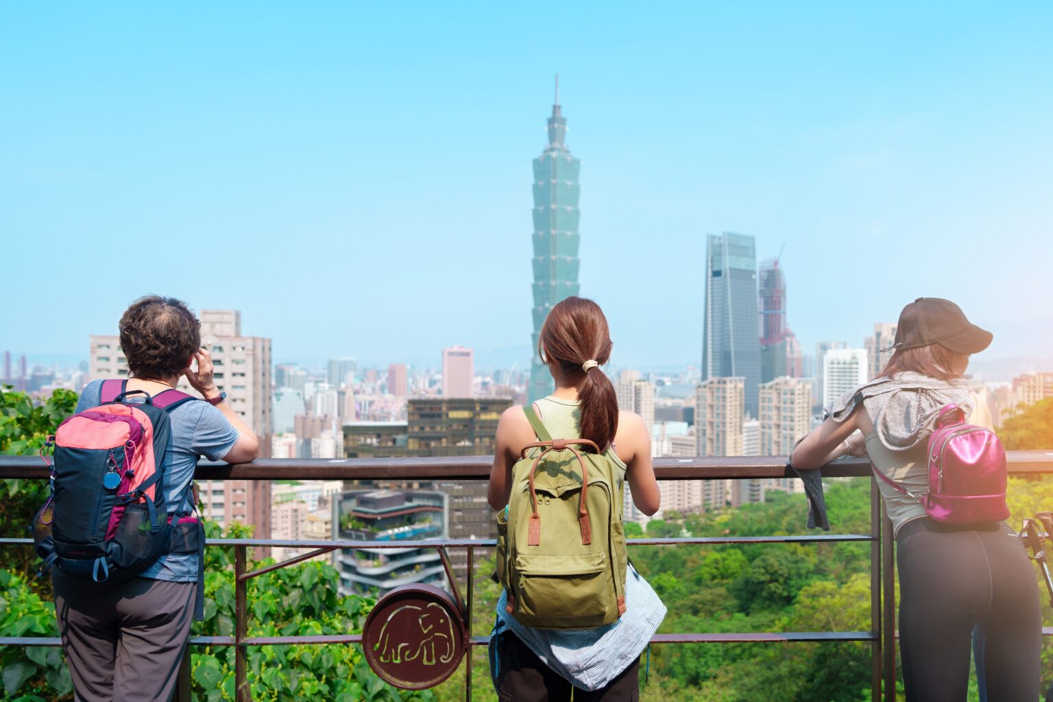 Taipei 101 in Taiwan: Experience the Magic of Taipei 101 Building!