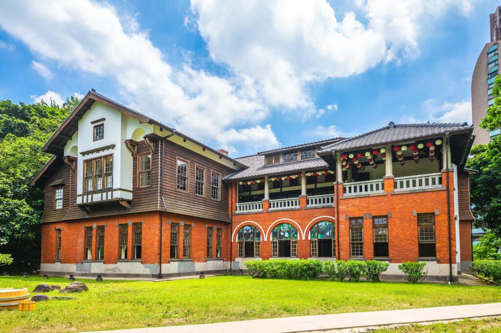 15 Amazing Reasons Why Taiwan Hot Springs Will Change the Way You Travel